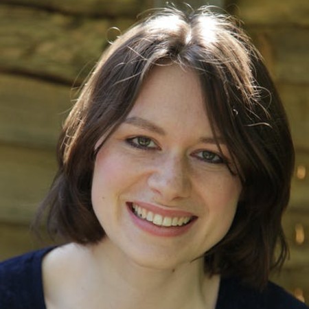 Book review: The Flatshare by Beth O’Leary – SparklyPrettyBriiiight